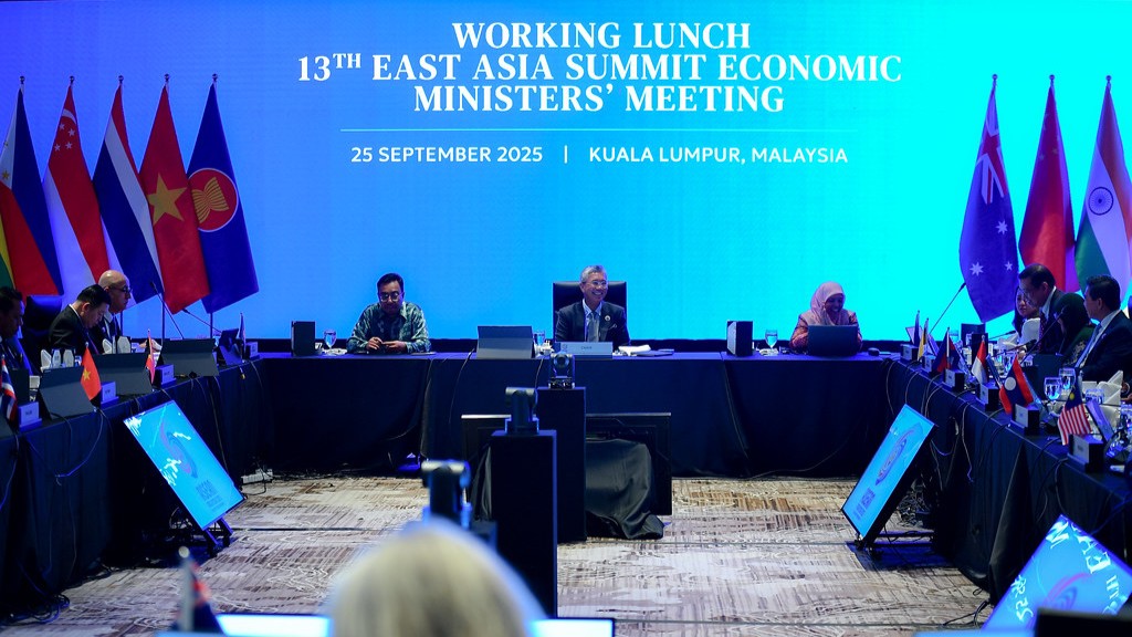 ERIA Highlights ESG Pathways for Sustainable Growth at 13th EAS ...