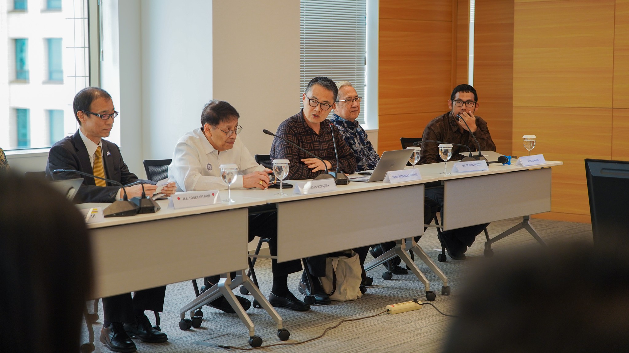 ERIA School of Government Holds Inaugural Public Seminar and Final ...