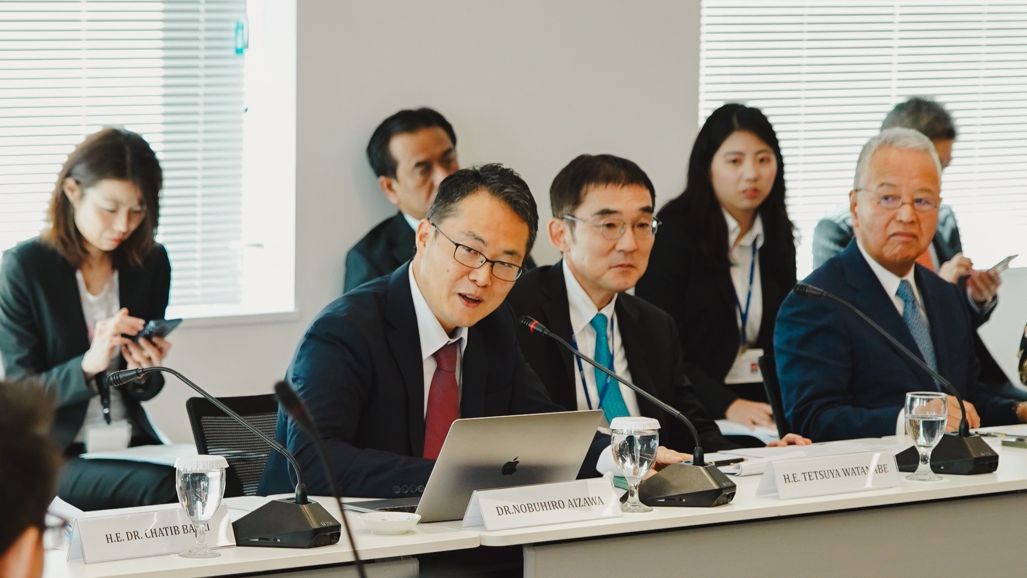 ERIA School of Government Hosts Inaugural High-Level Executive Roundtable